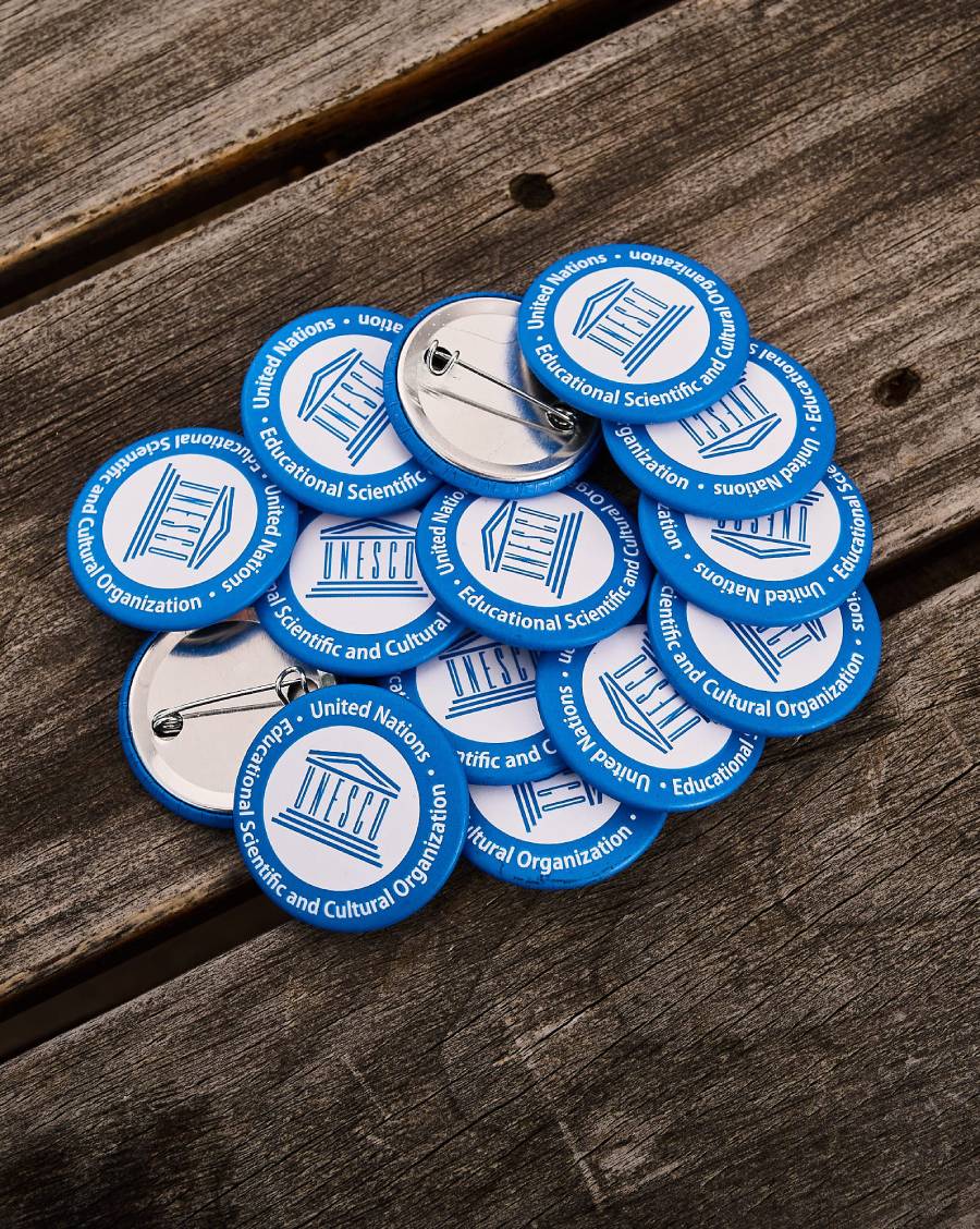 UNESCO pin badge | UNESCO Shop
